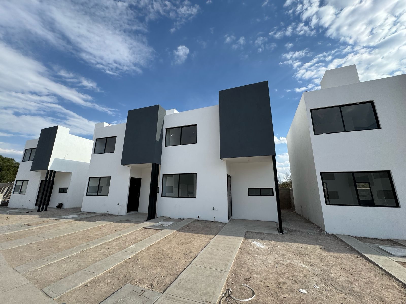 Casas nuevas en circuito San Manuel, Soledad, SLP - Inmobell®